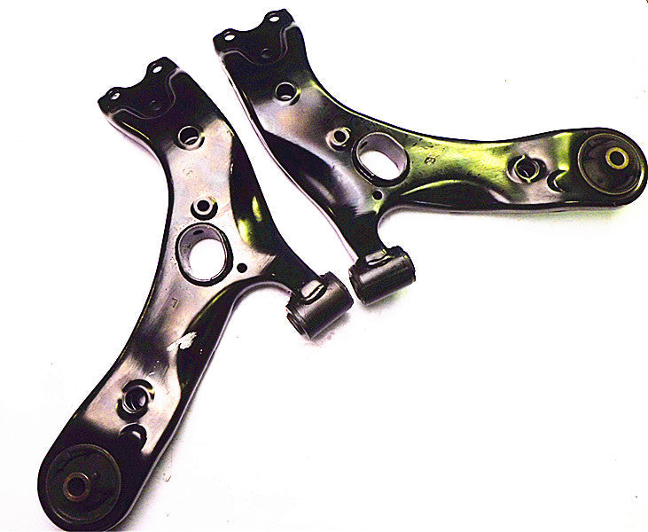PAIR FRONT LOWER CONTROL ARMS FOR TOYOTA COROLLA ZWE186 HYBRID 2016-20 ...